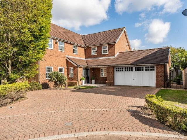 house for rent in Dowhills Drive, L23 8SU