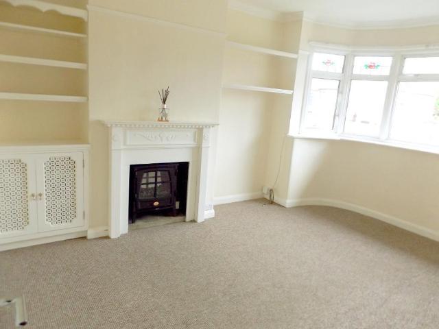 House for rent in Downbank Avenue, Barnehurst, Kent, DA7 6RT united kingdom