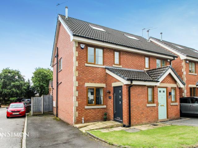 house for rent in Eagley Drive, Seddons Farm, Bury, BL8 2NF