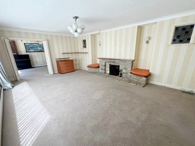 house for rent in East Avenue Bournemouth BH3 7DA