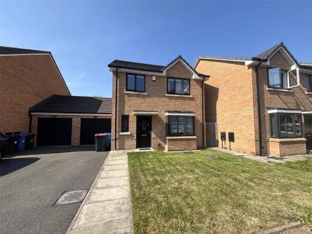 house for rent in Egmont Street, M6 7FJ