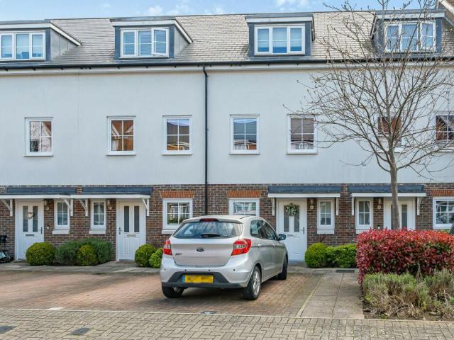house for rent in Eden Road, Dunton Green, TN14