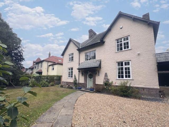 house for rent in Elm Avenue, L23 2SX