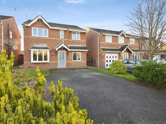 house for rent in Elton Road, CW11 3NF