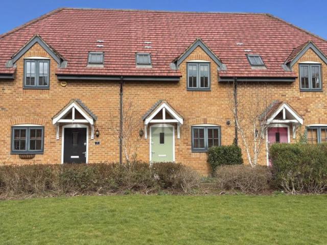 house for rent in Elton Street, NN17 5EN