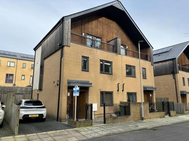 house for rent in Emerald Walk, Tunbridge Wells, TN2
