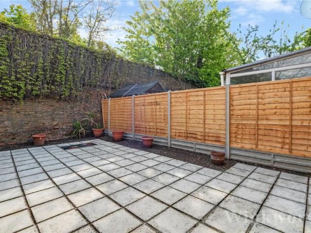 house for rent in Exeter Way, SE14 6LL