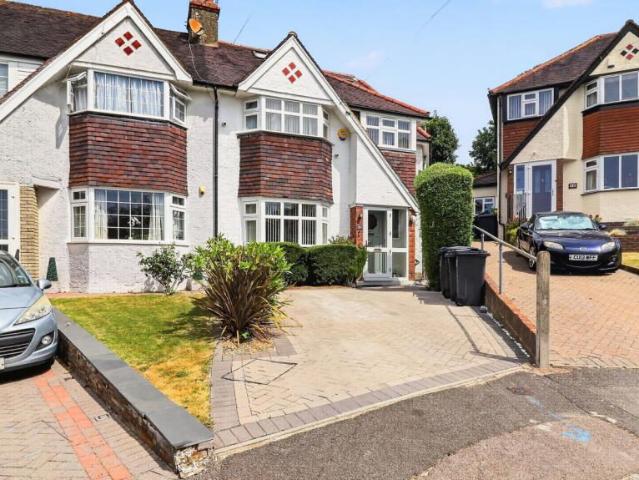 house for rent in Famet Avenue, CR8 2DN