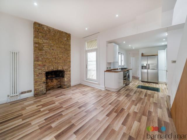 house for rent in Falcon Grove, London, London