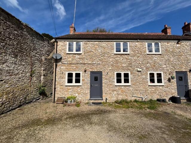 house for rent in Forum Lane, BA4 5JA