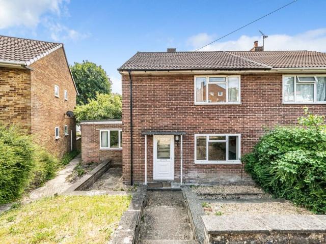 house for rent in Fox Lane, SO22 4EA