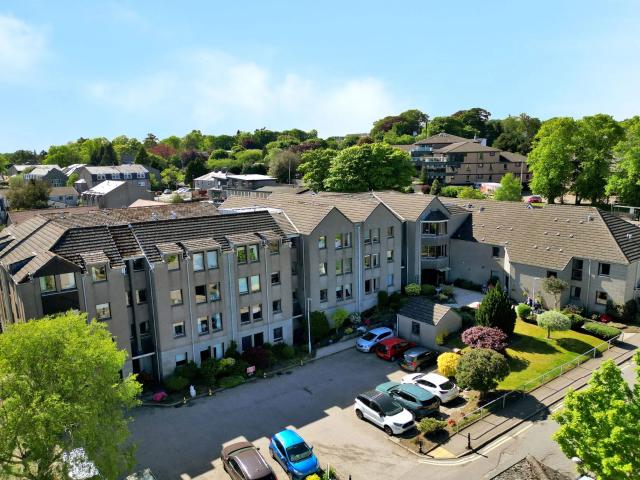 house for rent in Flat 9, Dunmail Manor, Dunmail Avenue, Cults, Aberdeen AB15 9LW