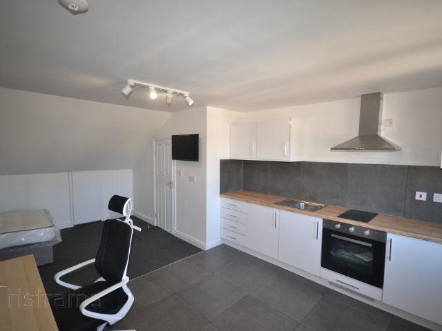 house for rent in Fletcher Road, NG9 2EL