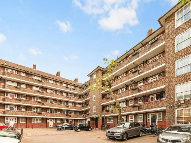 house for rent in Frankham Street, London, SE8 4RL