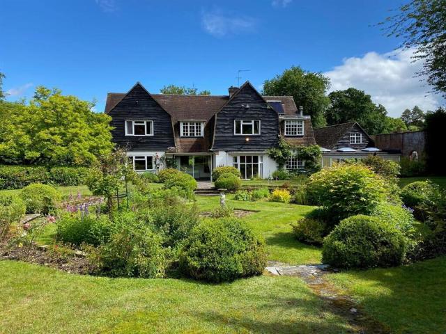 house for rent in Frithsden Copse, HP4 2RQ