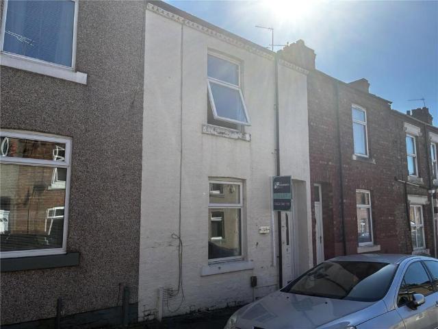 house for rent in George Street, DL1 5DW