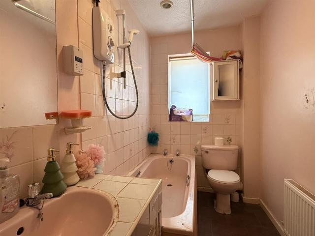 house for rent in Gladstone Drive, Hereford