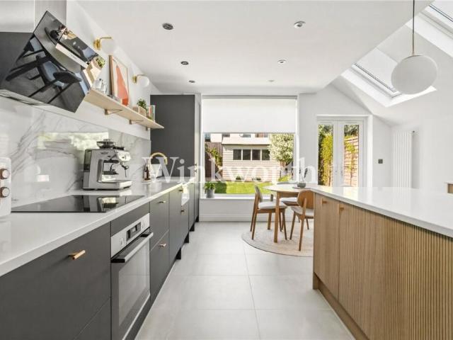 house for rent in Glenwood Road, N15 3JS