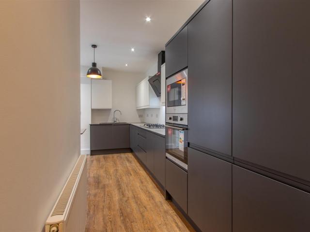 house for rent in Grosvenor Street, Cardiff, CF5 1NH