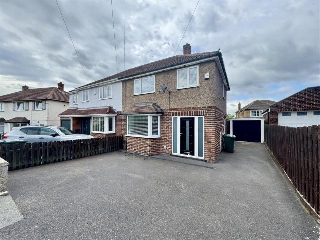 house for rent in Grosvenor Way, Lepton, Huddersfield, HD8 0HD