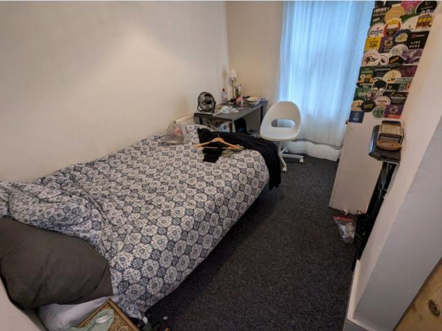 house for rent in Grange Avenue, RG6 1DL