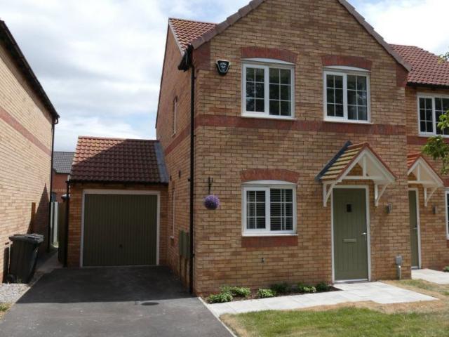house for rent in Grebe Way, Langold, Worksop, S81 9FR