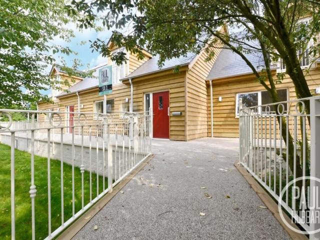 house for rent in Grebe Gardens,High Road, NR31 9QX