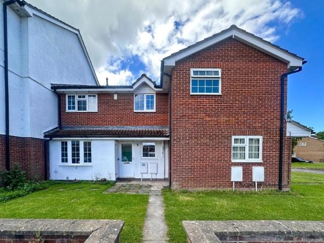 house for rent in Grebe Road, TA6 5RD
