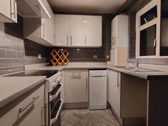 house for rent in Guild Road. DA8