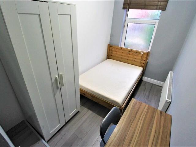 house for rent in Gulson Road, CV1 2HZ