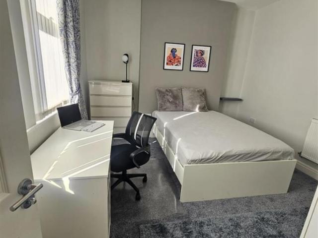 house for rent in Hannan Road, L6 6DB