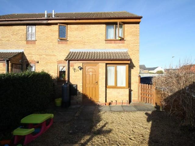 house for rent in Haighs Close, PE16 6HU