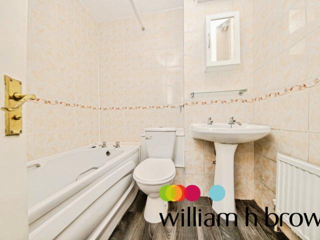 house for rent in Hallcroft Chase, Colchester, Highwoods, Colchester, Highwoods