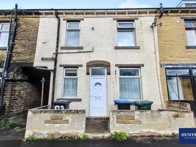 house for rent in Halstead Place, BD7 3LY