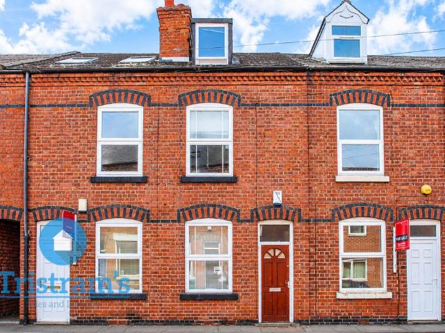 house for rent in Hart Street, NG7 1SF