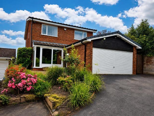 house for rent in Hartsbourne Drive, B62 8ST