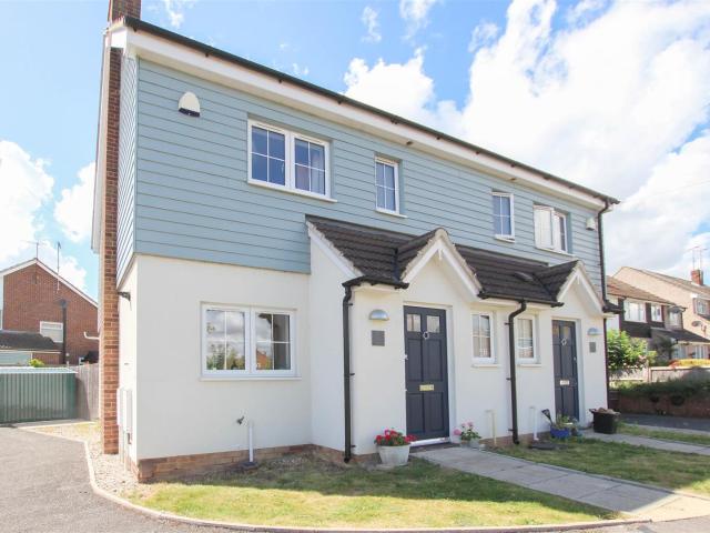 house for rent in Harvey Way, CB10 2AP
