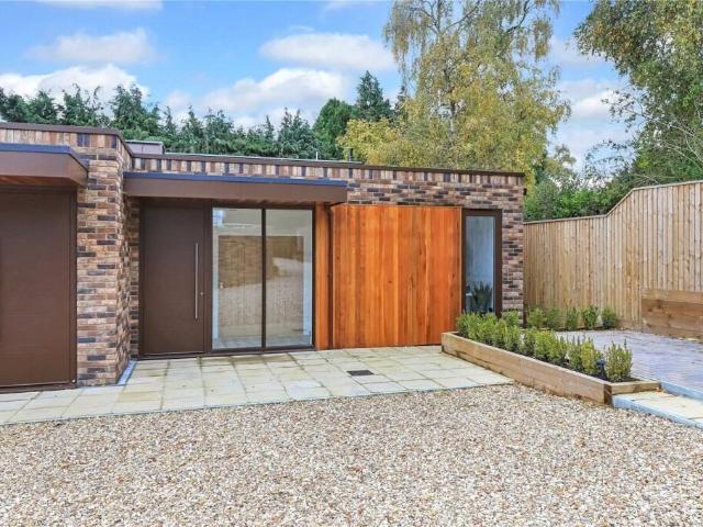 house for rent in Harestock Road, SO22 6NS