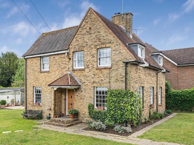 house for rent in Hawkshead Road, EN6 1LX