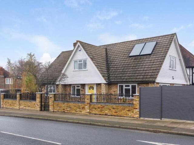 house for rent in Hayes Way, BR3 6RR