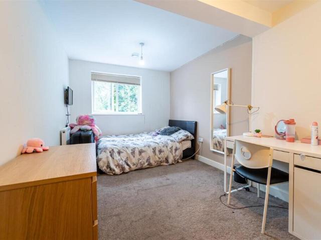 house for rent in Heeley Road, B29 6EZ