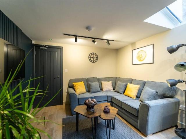 house for rent in Heeley Road, B29 6EN
