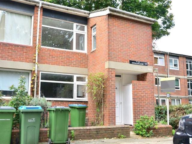 house for rent in Hevelius Close, SE10 0HR