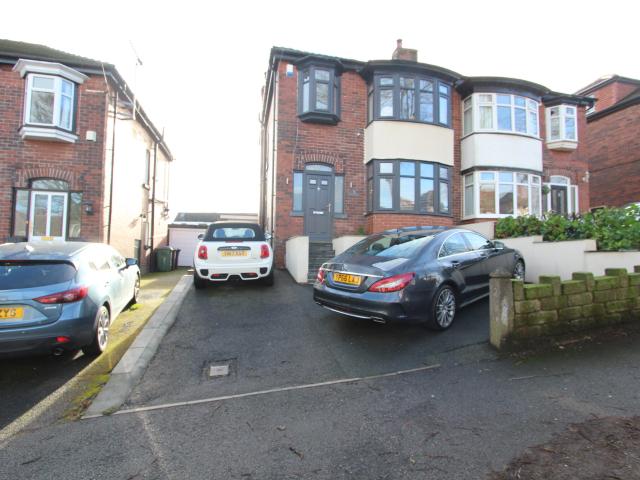 house for rent in High Storrs Drive, Sheffield, S11