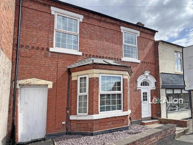 house for rent in High Street, DY8 4NH
