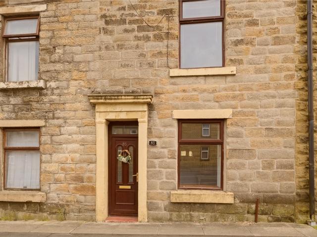 High Street, Rishton, BB1 4LD
