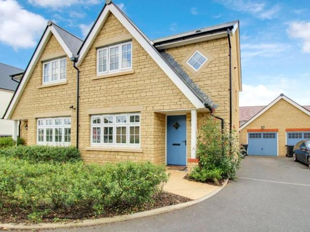 house for rent in Homington Avenue, SN3 6BG