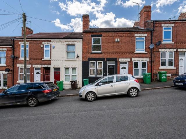 house for rent in Hogarth Street, NG3 2GA