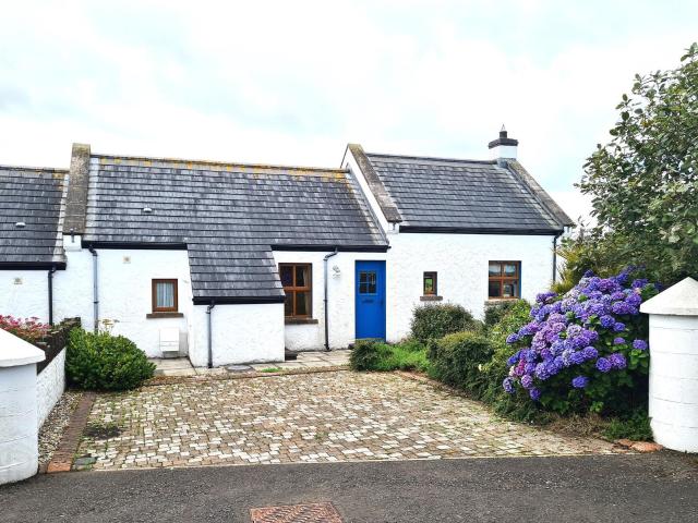 house for rent in HOLIDAY, 5 Aird Clachan, Bushmills, BT57 8AS