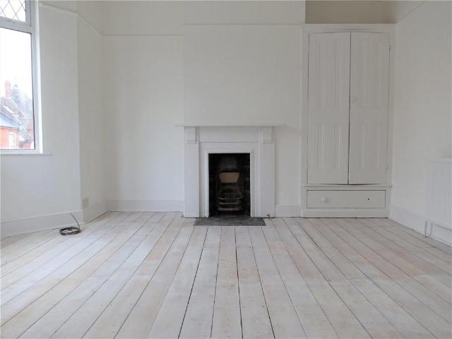 house for rent in Holly Road, NN1 4QL